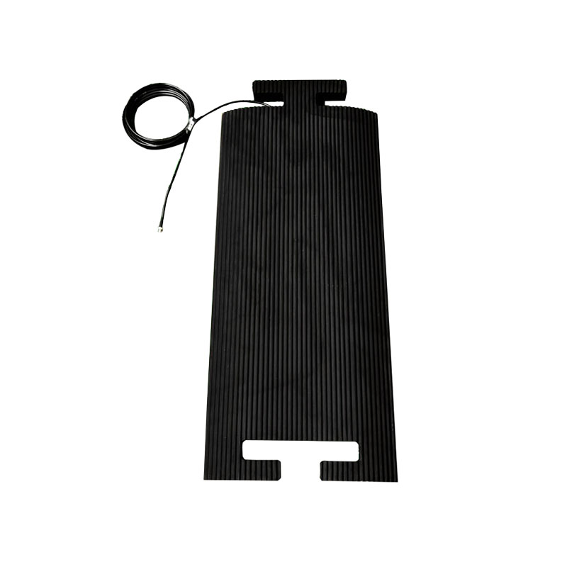 UHF RFID Ground Mat Antenna for Personnel Tracking